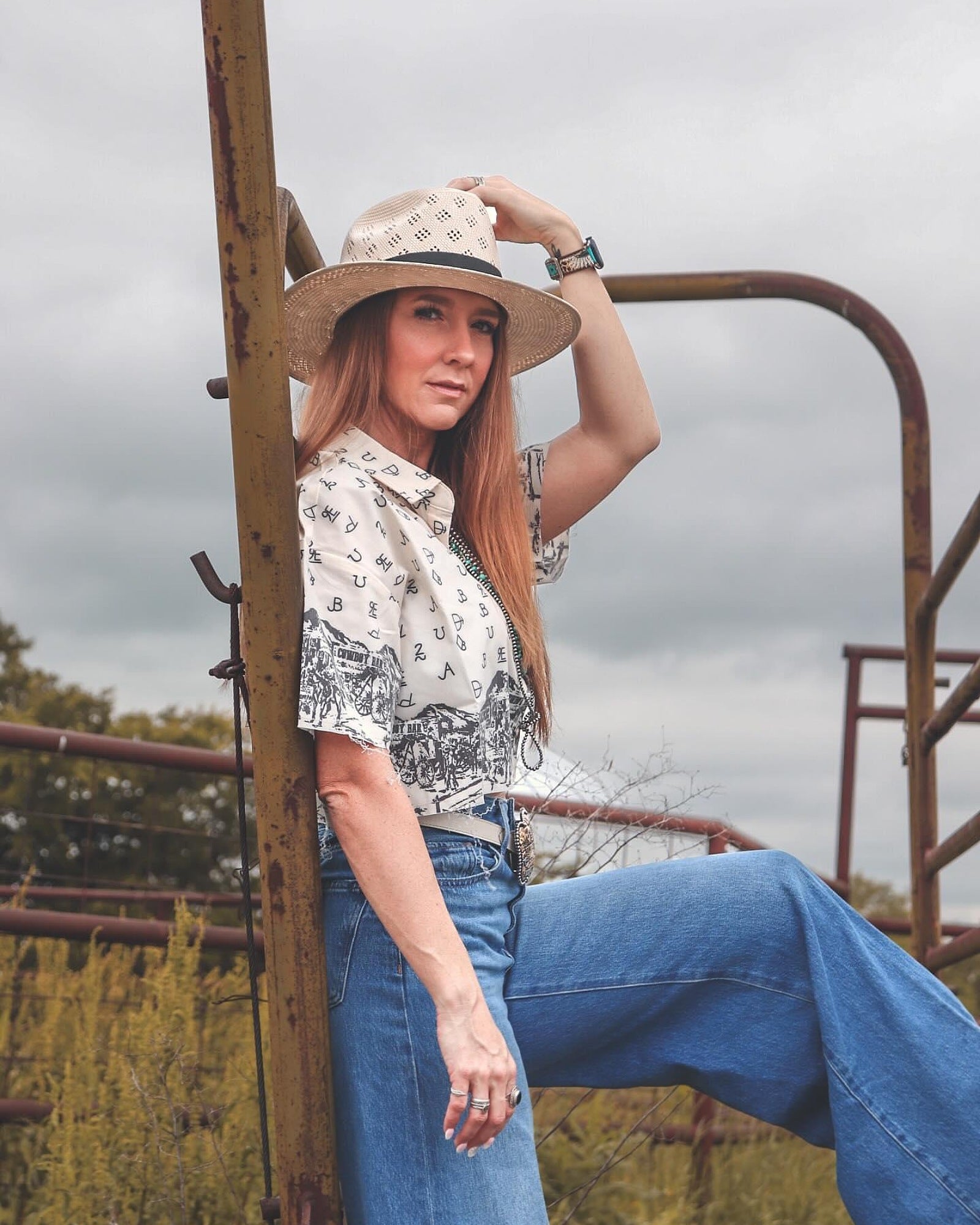 Tombstone Ghostown Cropped Pearl Snap – Rockin' T Boutique
